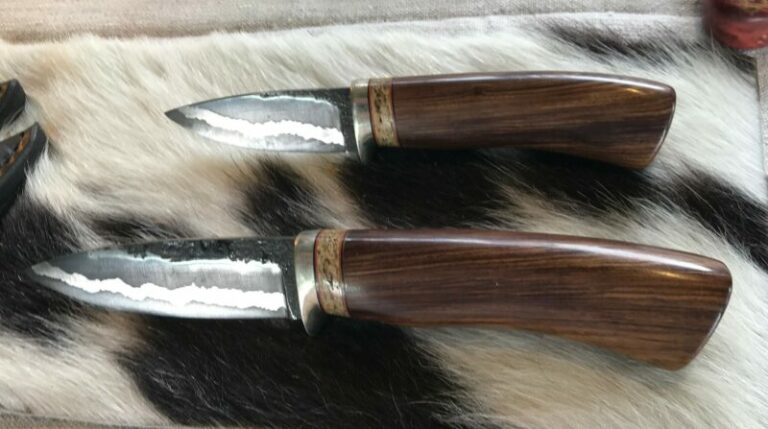 Sharp weapons - "Verreimt - Die Gedichte von Anne Reimerdes"